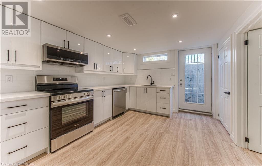 511 Strasburg Rd, Kitchener, ON N2E 1P1 - Maison à Louer à Kitchener ...