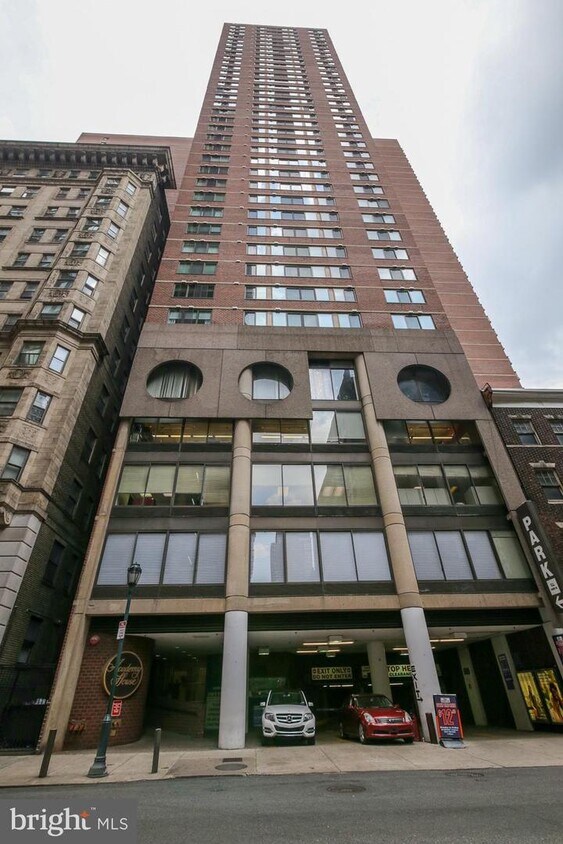 1420 Locust St Unit 16H, Philadelphia, PA 19102 - Room for Rent in ...