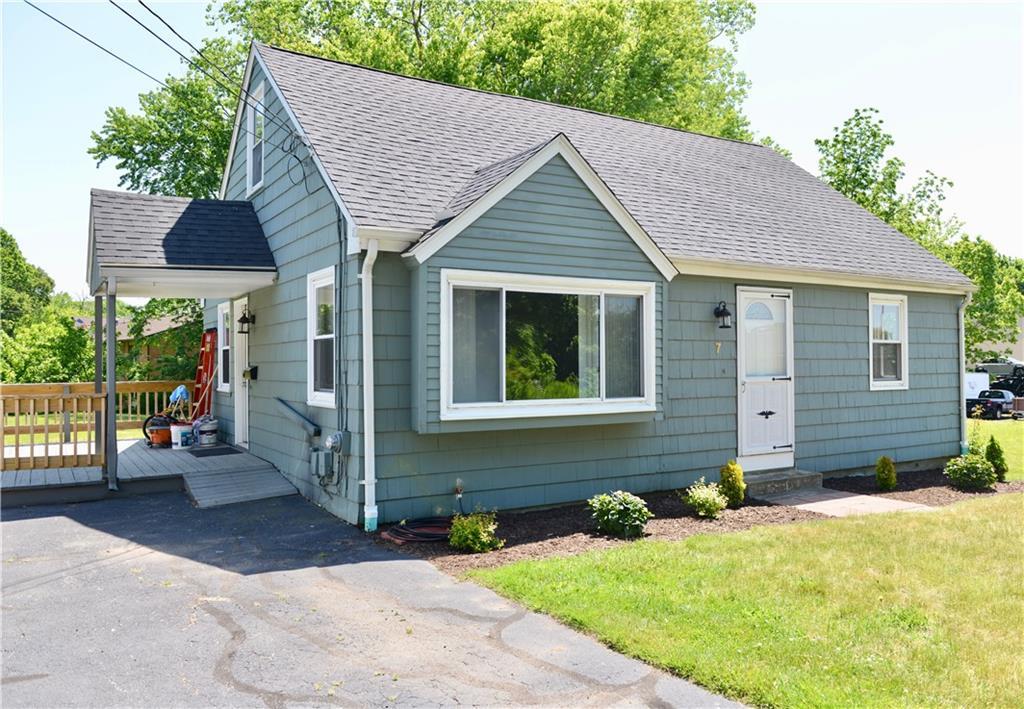 7 Gina Dr, Johnston, RI 02919 - House Rental in Johnston, RI ...