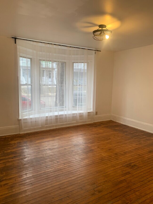 2628 N Richards St Unit 2628 N Richards, Milwaukee, WI 53212 - 2628 N ...