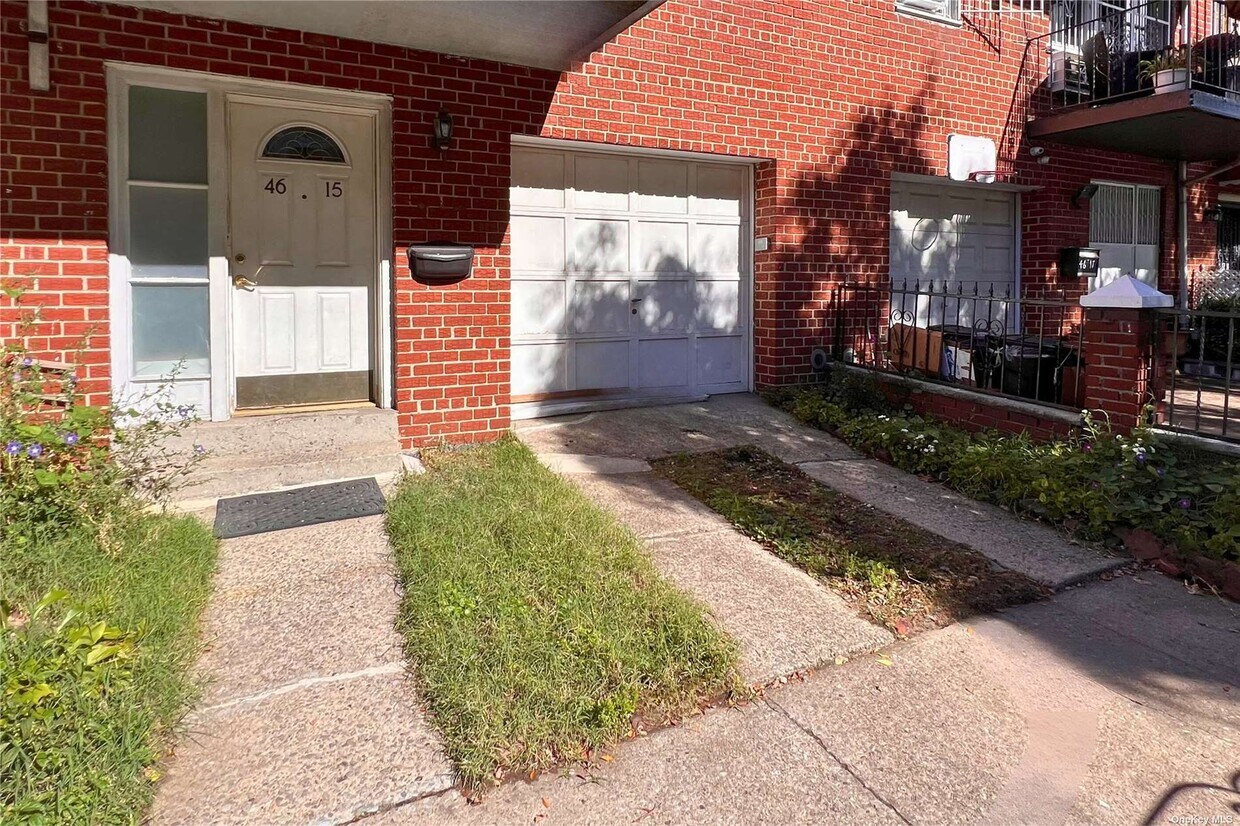 46-15-46-47 47th Ave Unit #1, Queens, NY 11377 - Room for Rent in ...