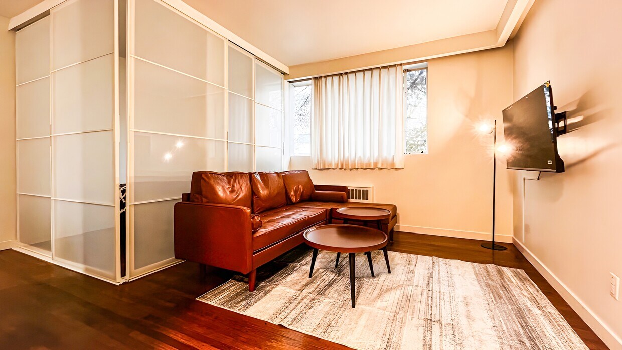 1925 Nelson St Unité 203, Vancouver, BC V6G 1N3 - Appartement à Louer à ...