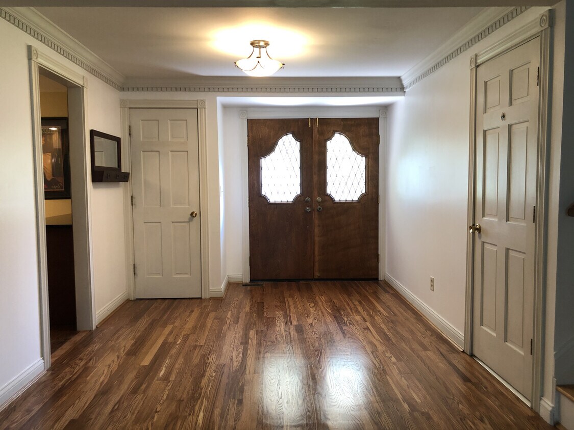 7279 W Von Dette Cir, Dayton, OH 45459 - House Rental in Dayton, OH ...