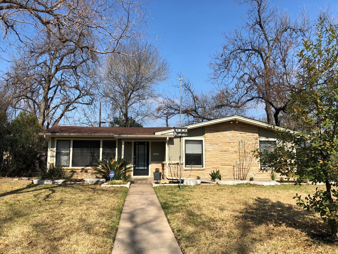 1200 Pasadena Dr, Austin, TX 78757 - House Rental in Austin, TX ...