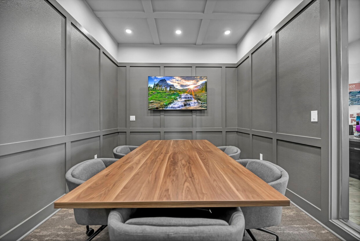 Seven07 Lofts - 707 SE Loop 410 San Antonio, TX 78220 | Apartments.com