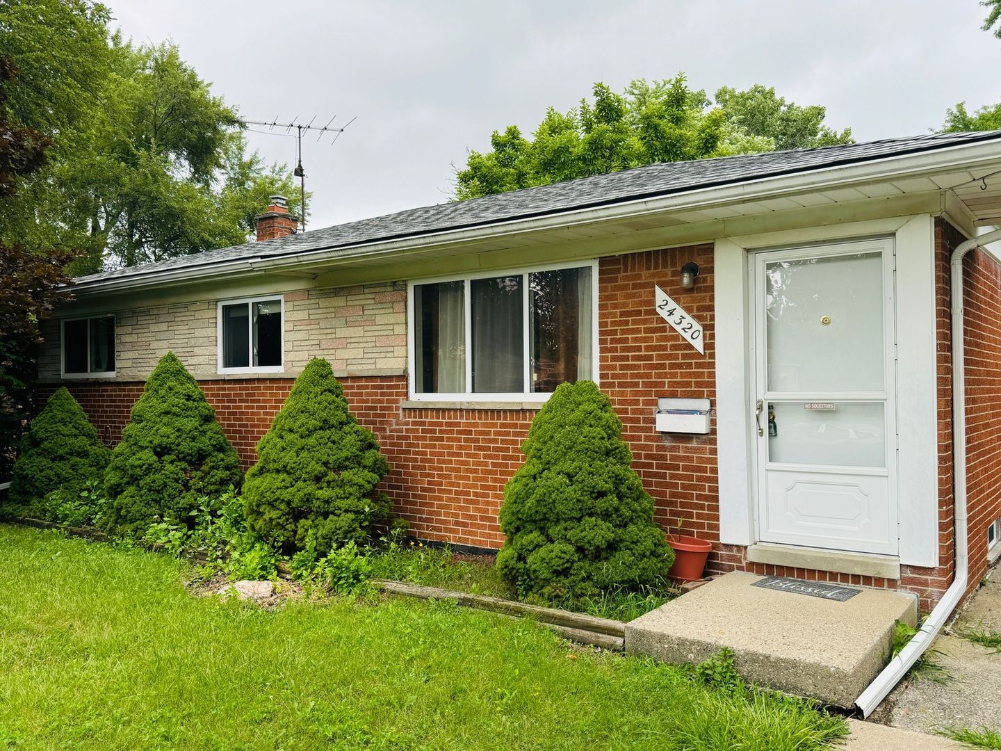 24320 Cunningham Ave, Warren, MI 48091 - House Rental in Warren, MI ...
