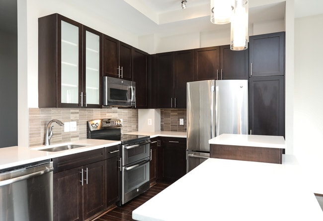 Parc Reston Apartments for Rent with EV Charging - Reston, VA - Updated ...