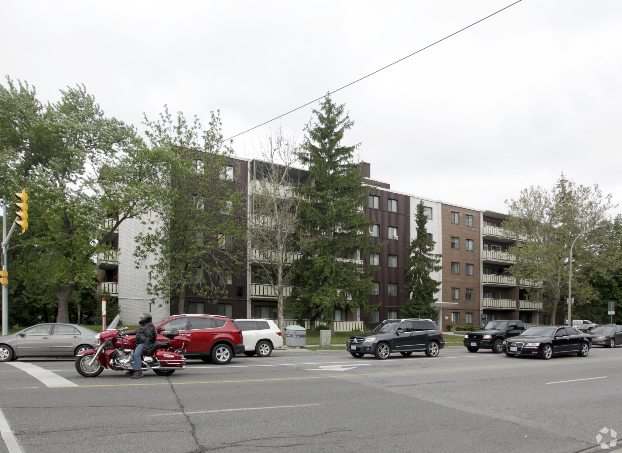 306 The West Mall Residence Appartements - 306 The West Mall Toronto ...