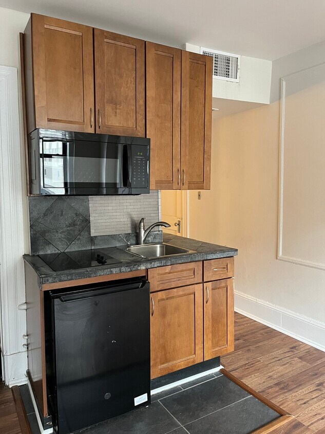 1324 Locust St Unit 1324 Locust 411, Philadelphia, PA 19107 - Condo for ...