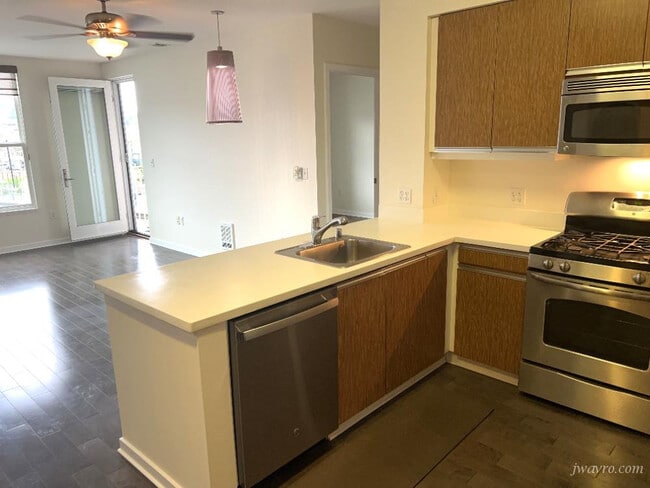 5800 3rd St Unit 1307, San Francisco, CA 94124 - Condo for Rent in San ...