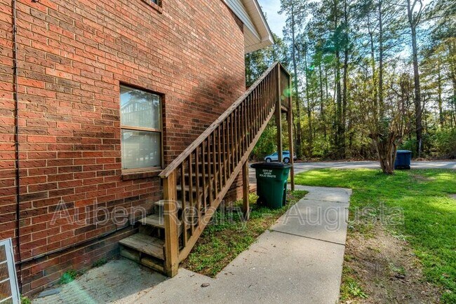 1546 Hamilton Dr Unit 201, Aiken, SC 29803 - Condo for Rent in Aiken ...