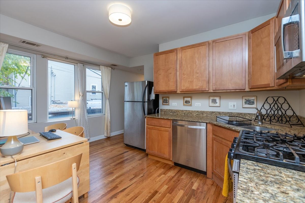 4606 N Monticello Ave Unit 1S, Chicago, IL 60625 - Condo for Rent in ...