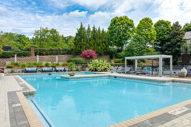 Willowest in Collier Hills - Apartments in Atlanta, GA | Apartments.com