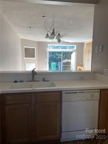 9013 Cinnabay Dr, Charlotte, NC 28216 - Condo for Rent in Charlotte, NC ...