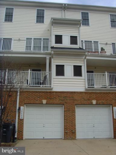 12464 Liberty Bridge Rd, Fairfax, VA 22033 - Townhome Rentals in ...