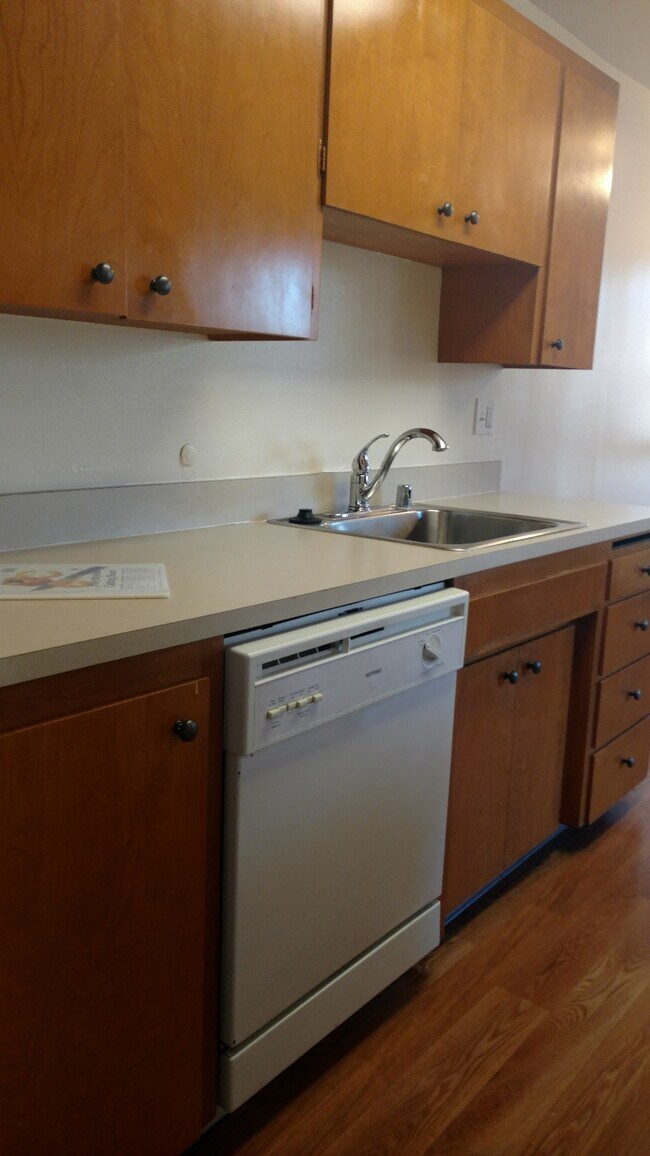 Legend House - Apartments in Seattle, WA | Apartments.com