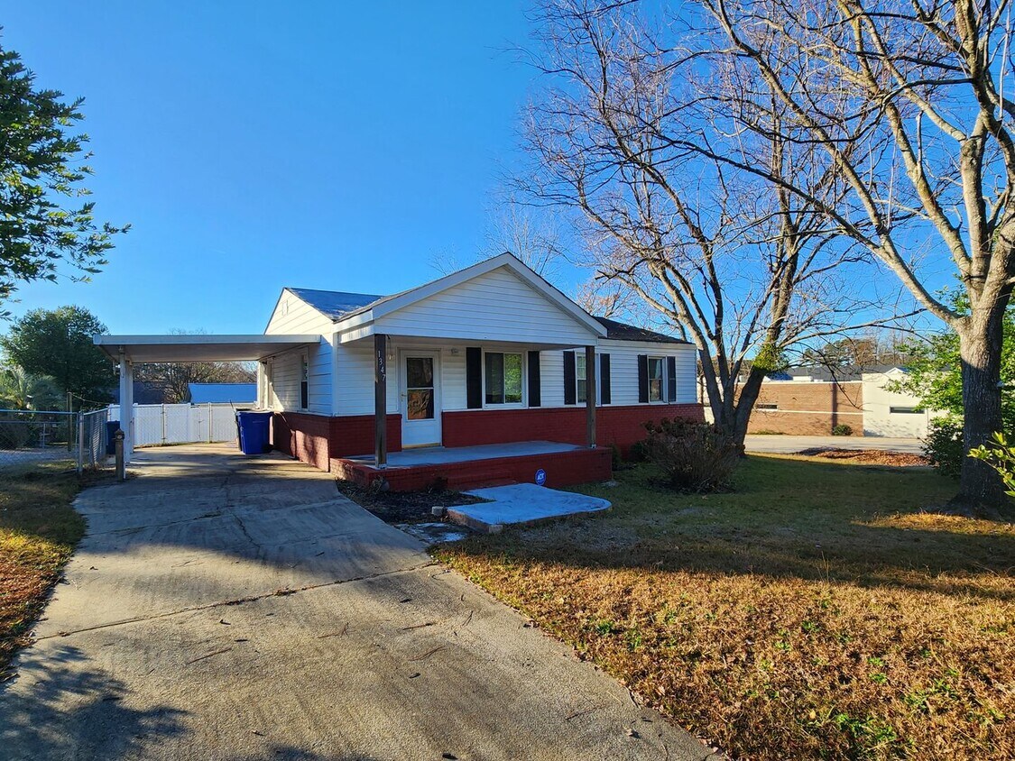 1347 Levy Dr, Fayetteville, NC 28305 - House Rental in Fayetteville, NC ...