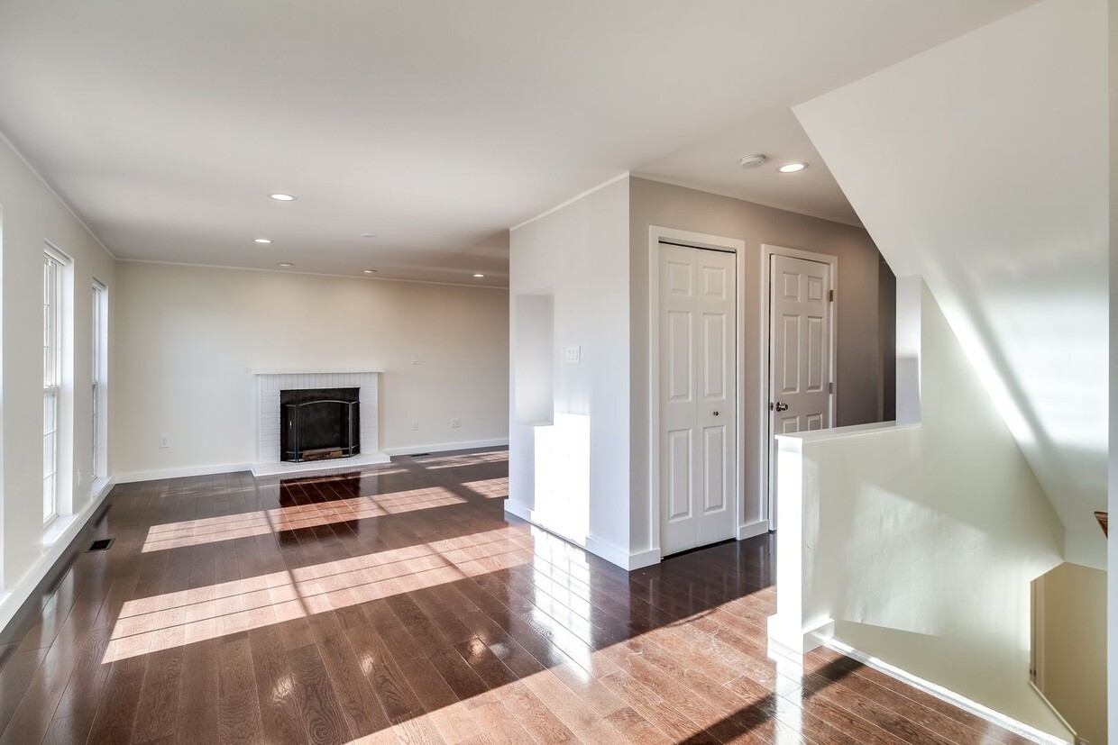 1304 Longbow Rd, Mount Airy, MD 21771 - House Rental in Mount Airy, MD ...