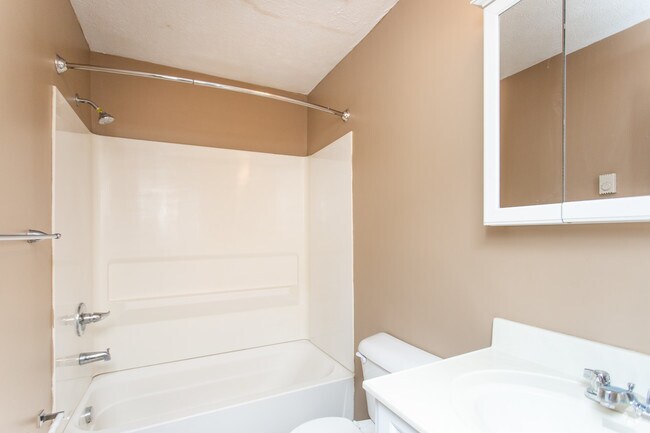 Woodview Estates - Apartments in Circleville, OH | Apartments.com