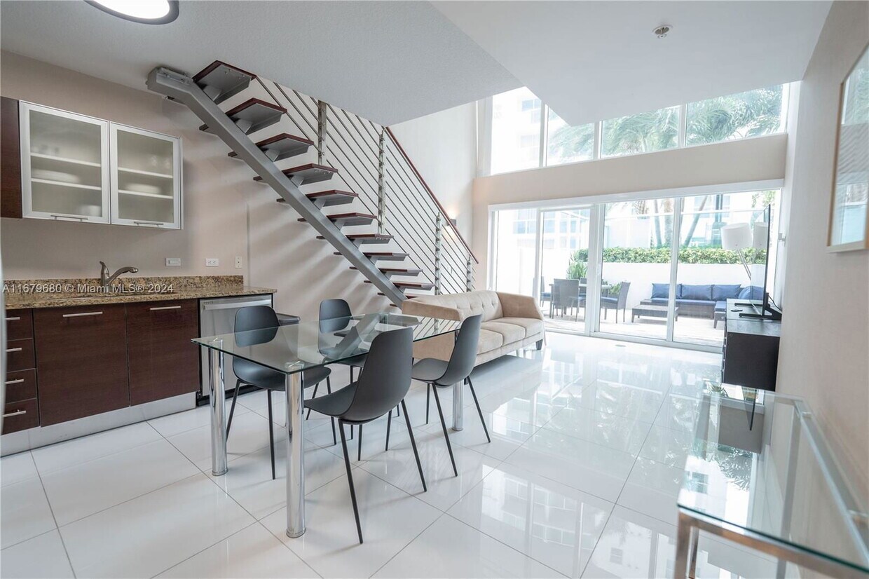 41 SE 5th St Miami, FL 33131 - Alquileres en Miami, FL | Apartamentos.com