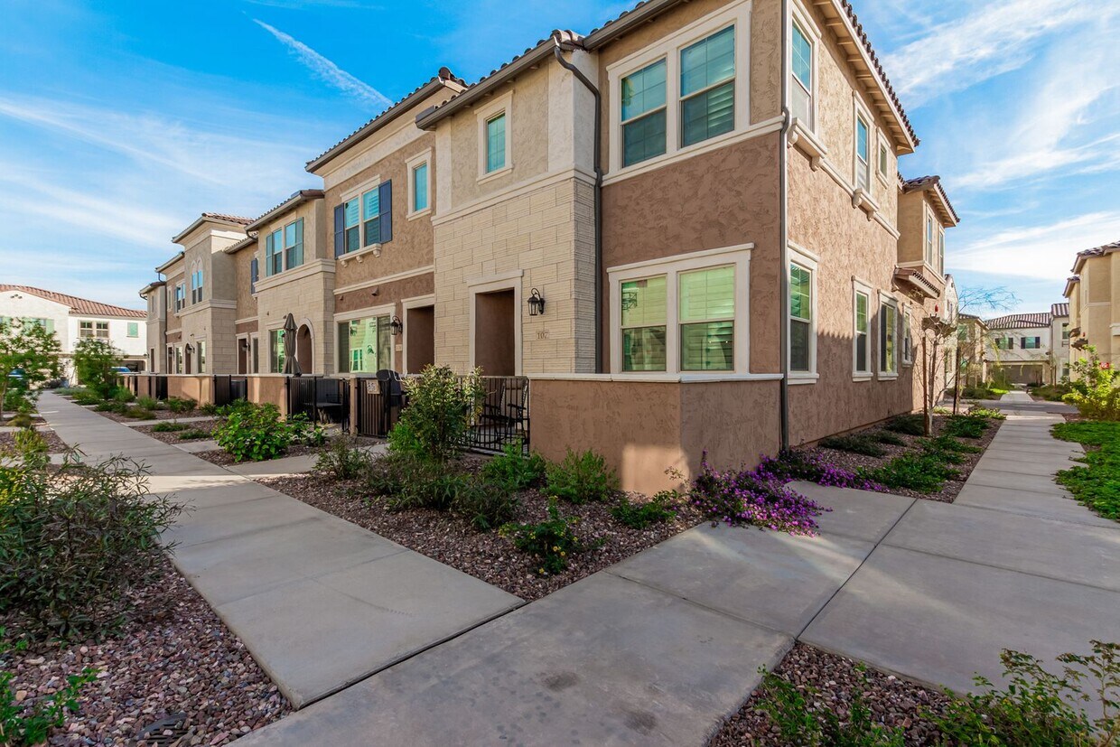 1852 E Chelsea Ln, Gilbert, AZ 85295 - Townhome Rentals in Gilbert AZ ...