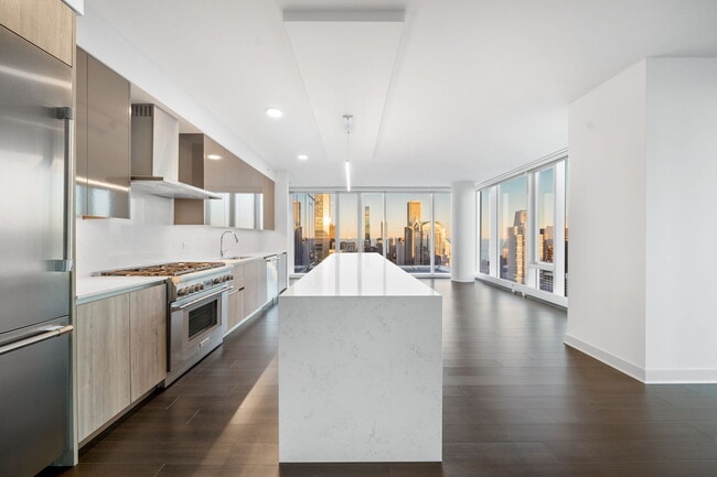 Wolf Point East - 313 W Wolf Point Plz Chicago, IL - Apartments for ...