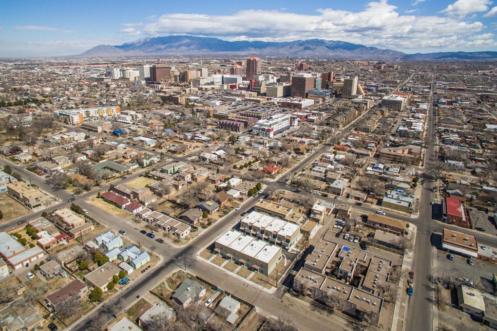 1024 Lead Ave SW, Albuquerque, NM 87102 - Townhome Rentals in ...