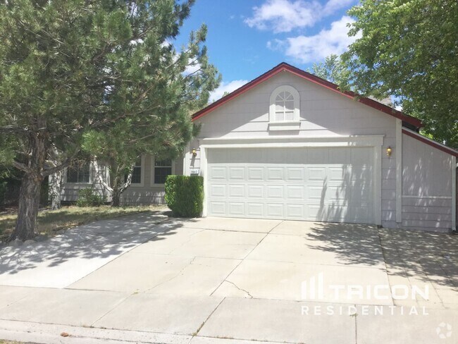 Leareno Estates Apartments for Rent with a Walk-In Closet - Reno, NV ...
