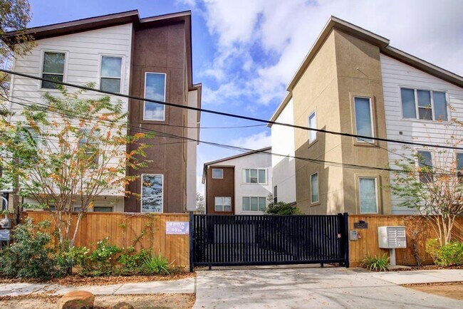 1535 Malone St, Houston, TX 77007 - House Rental in Houston, TX ...