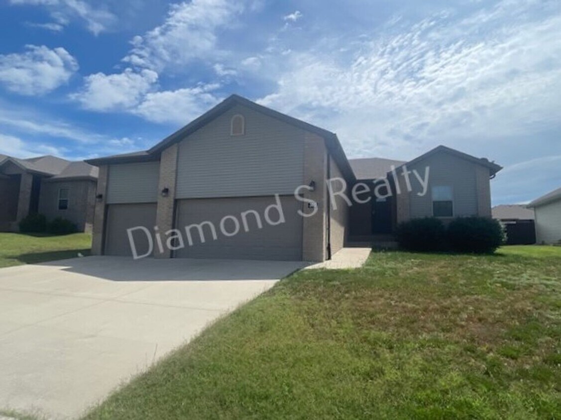 3112 N Marion Ave Springfield, MO 65803 - Alquileres en Springfield, MO ...