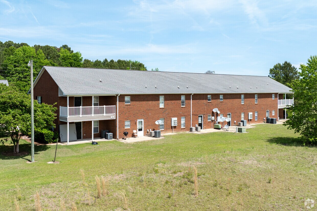 Bells Fork Crossing Apartments - 2074 Old Fire Tower Rd Greenville, NC ...