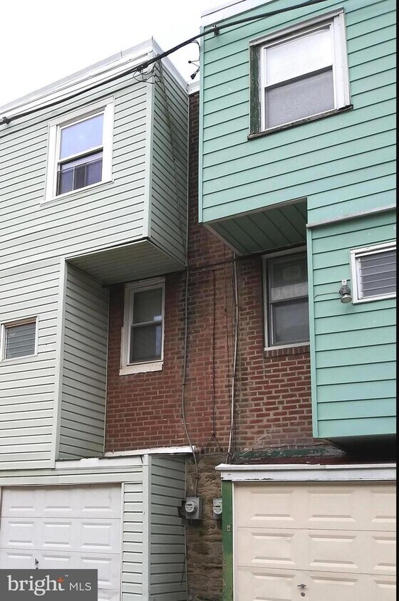 5705 N Woodstock St, Philadelphia, PA 19138 - Townhome Rentals in ...