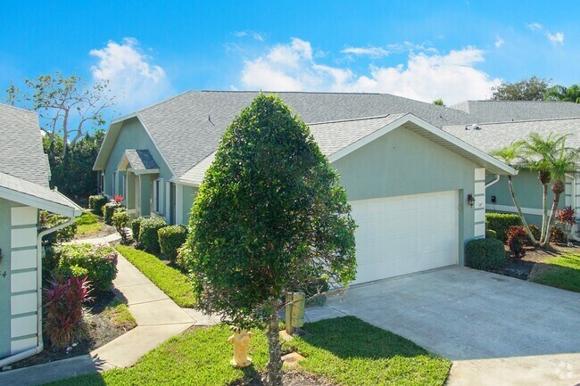 Lago Villaggio at Glen Eagle Apartments for Rent with Wheelchair Access ...