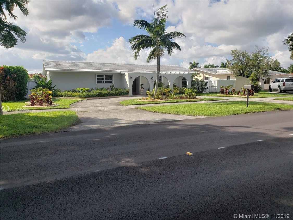 232 SW 102nd Ave, Miami, FL 33174 - House Rental in Miami, FL ...