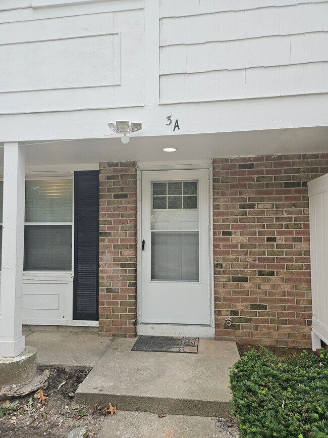 3 Ethan Allen Ct Unit 3A, Ridge, NY 11961 - Condo for Rent in Ridge, NY ...