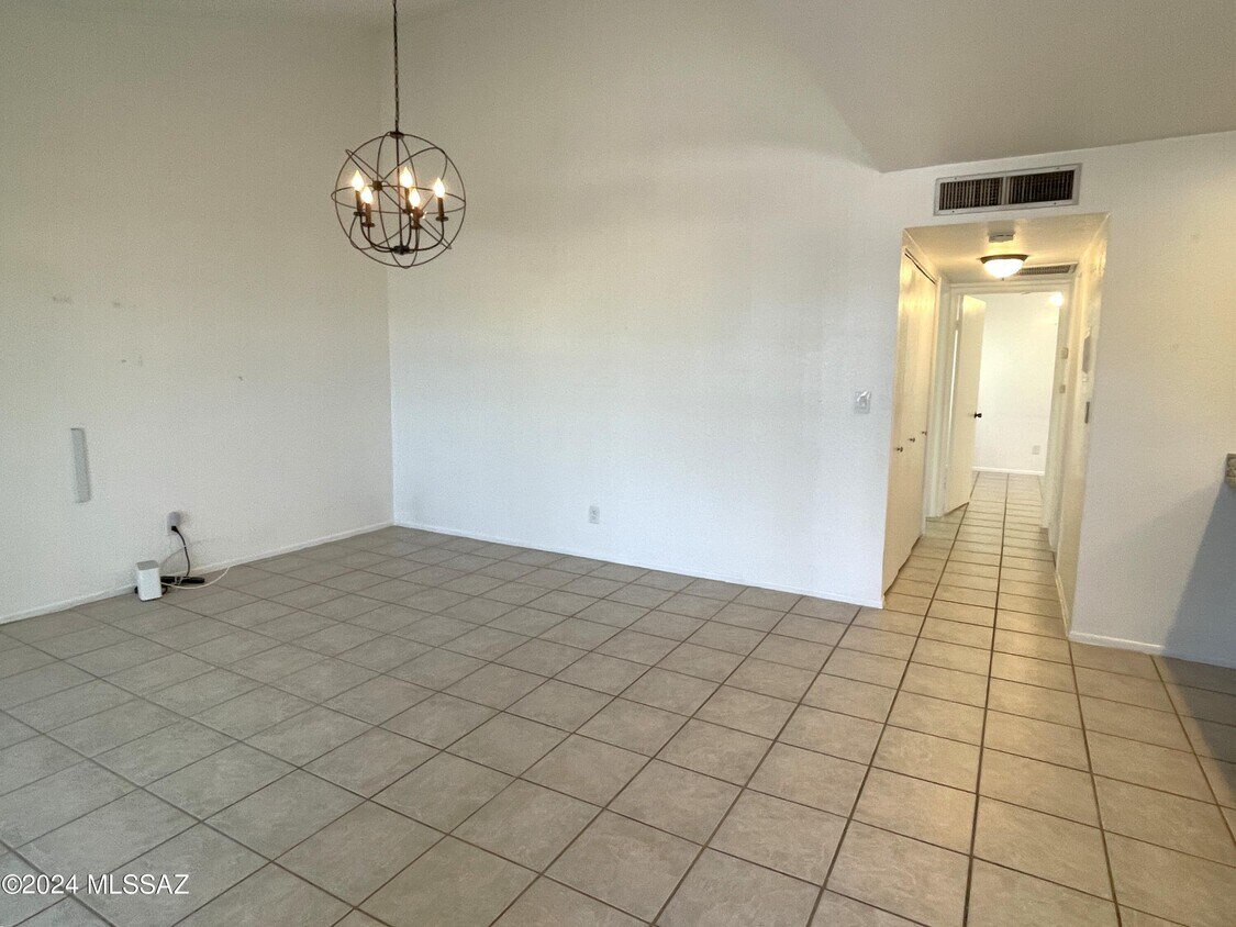 822 S Langley Ave Unit 207, Tucson, AZ 85710 - Condo for Rent in Tucson, AZ | Apartments.com