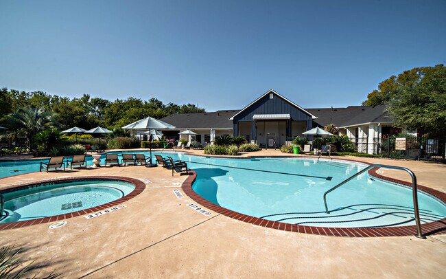 Villages at East Riverside - 1301 Crossing Pl Austin, TX | Apartments.com