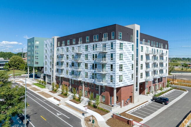 Sun Valley Apartments for Rent with High Ceilings - Denver, CO ...