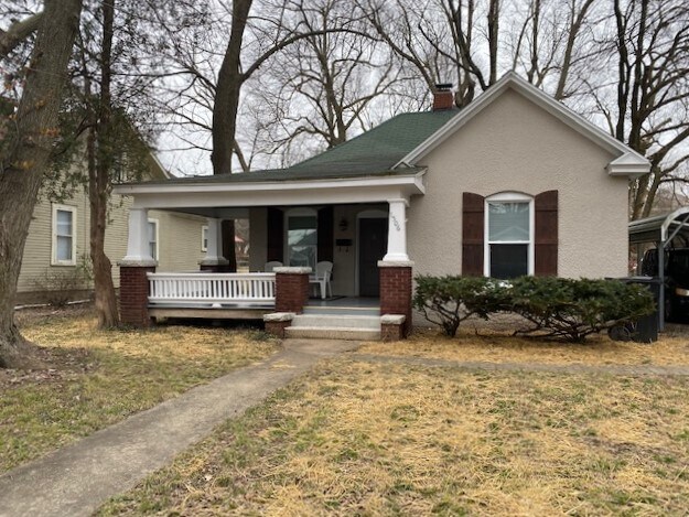 1506 E McDaniel St, Springfield, MO 65802 - Townhome Rentals in ...
