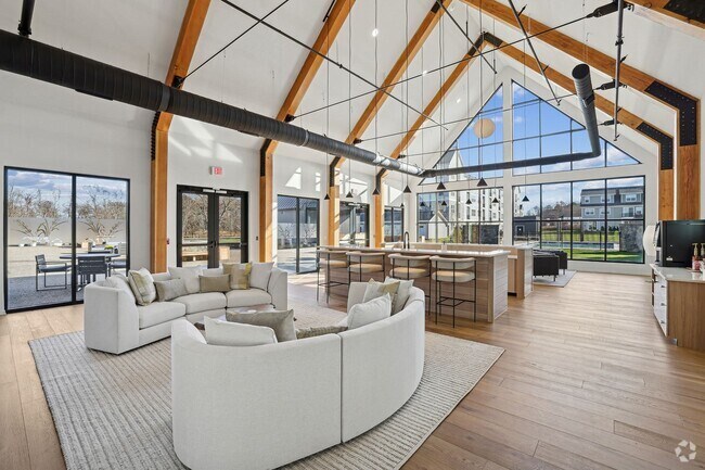 Downtown Middletown Apartments for Rent with a Living Room - Middletown ...