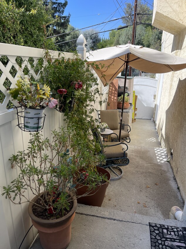 4968 Calderon Rd, Woodland Hills, CA 91364 - House Rental in Woodland ...