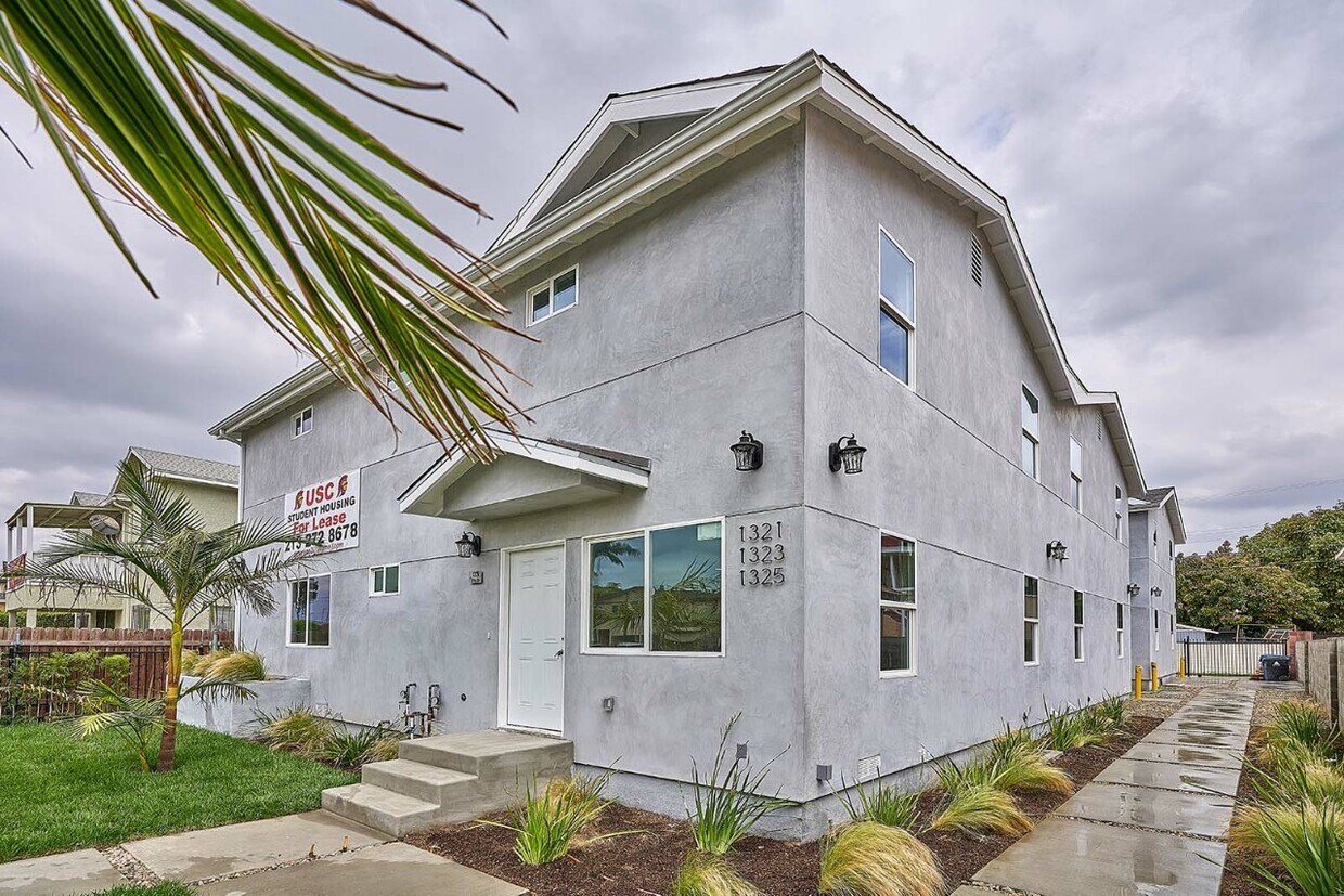 1321 W 37th Dr, Los Angeles, CA 90007 - House Rental in Los Angeles, CA ...