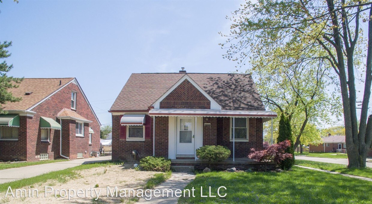 21102 Redmond Ave, Eastpointe, MI 48021 - House Rental in Eastpointe ...