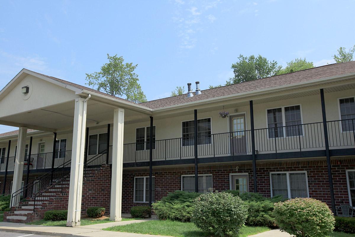 Maplewood Estates - 5201-5210 Plank Rd Waterford, NY - Apartments for ...
