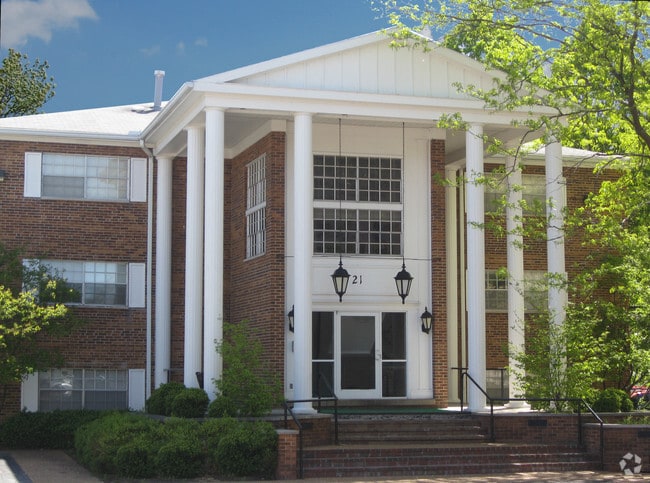 1 Bedroom Apartments for Rent under $900 in Delaware OH | Apartments.com