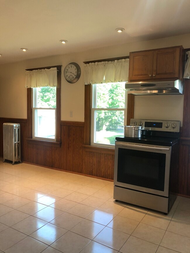 14 Edgewater Ave Unit 2, Shrewsbury, MA 01545 - 14 Edgewater Ave ...