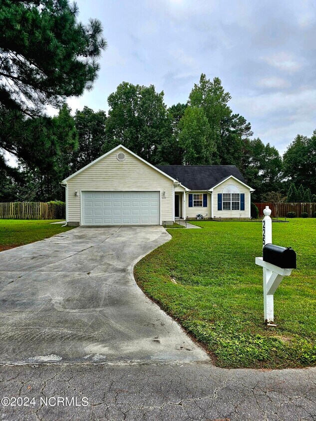 225 Natalie Ln, Hubert, NC 28539 - House Rental in Hubert, NC ...