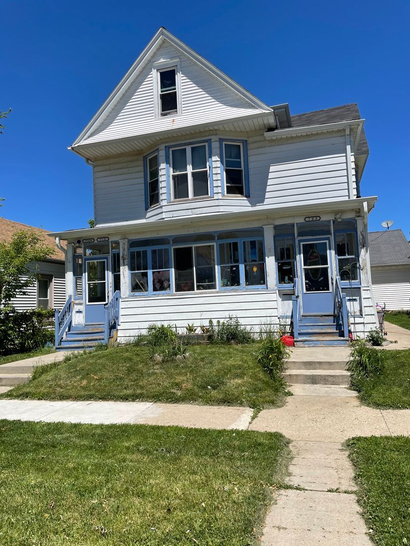 708 Madison Ave Unit 710 Madison Ave #B, South Milwaukee, WI 53172 ...