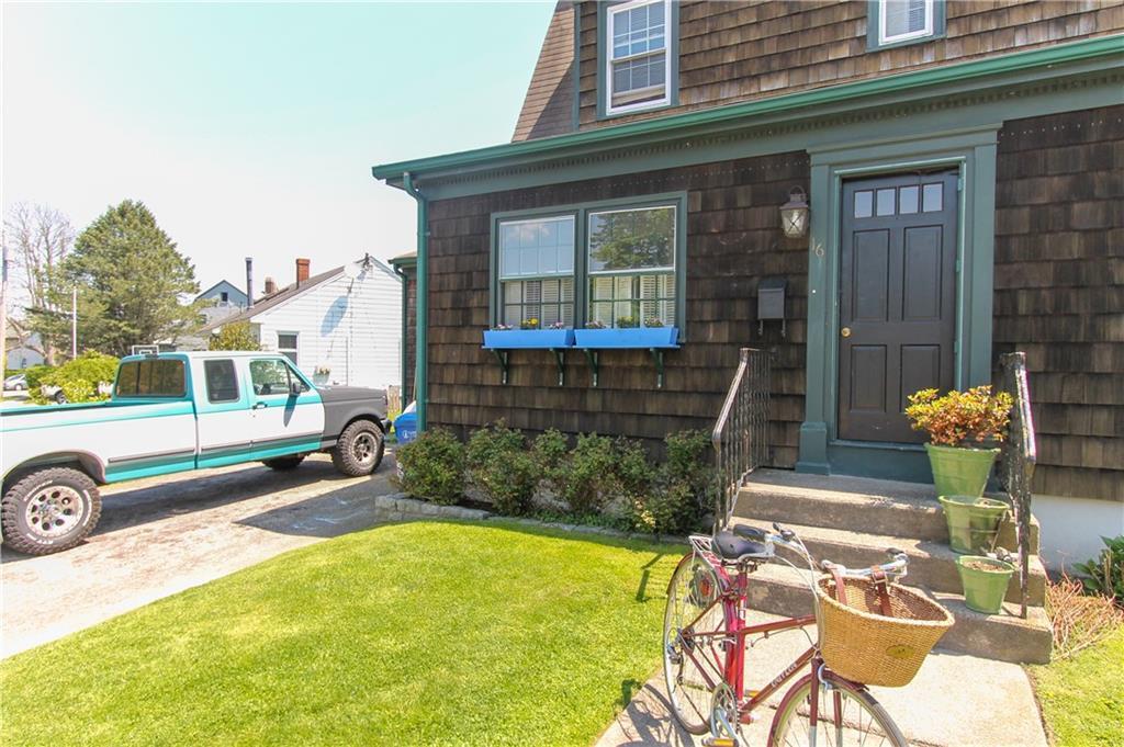 16 Stacy St, Newport, RI 02840 - House Rental in Newport, RI ...
