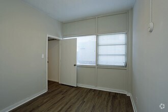 Sterling Towers Rentals - Jackson, MS | Apartments.com